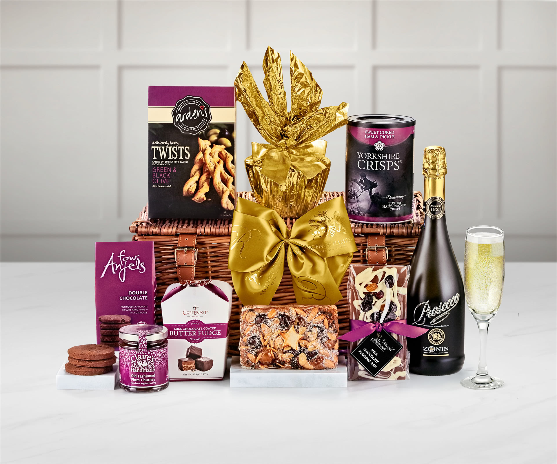 Chalford Hamper With Prosecco - Regency Hampers