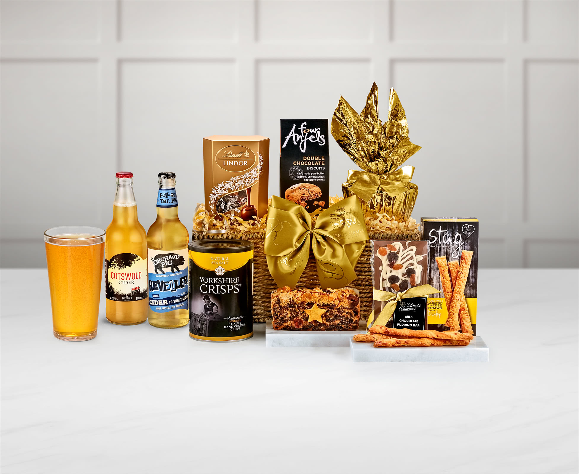Chedworth Hamper With Cider - Regency Hampers