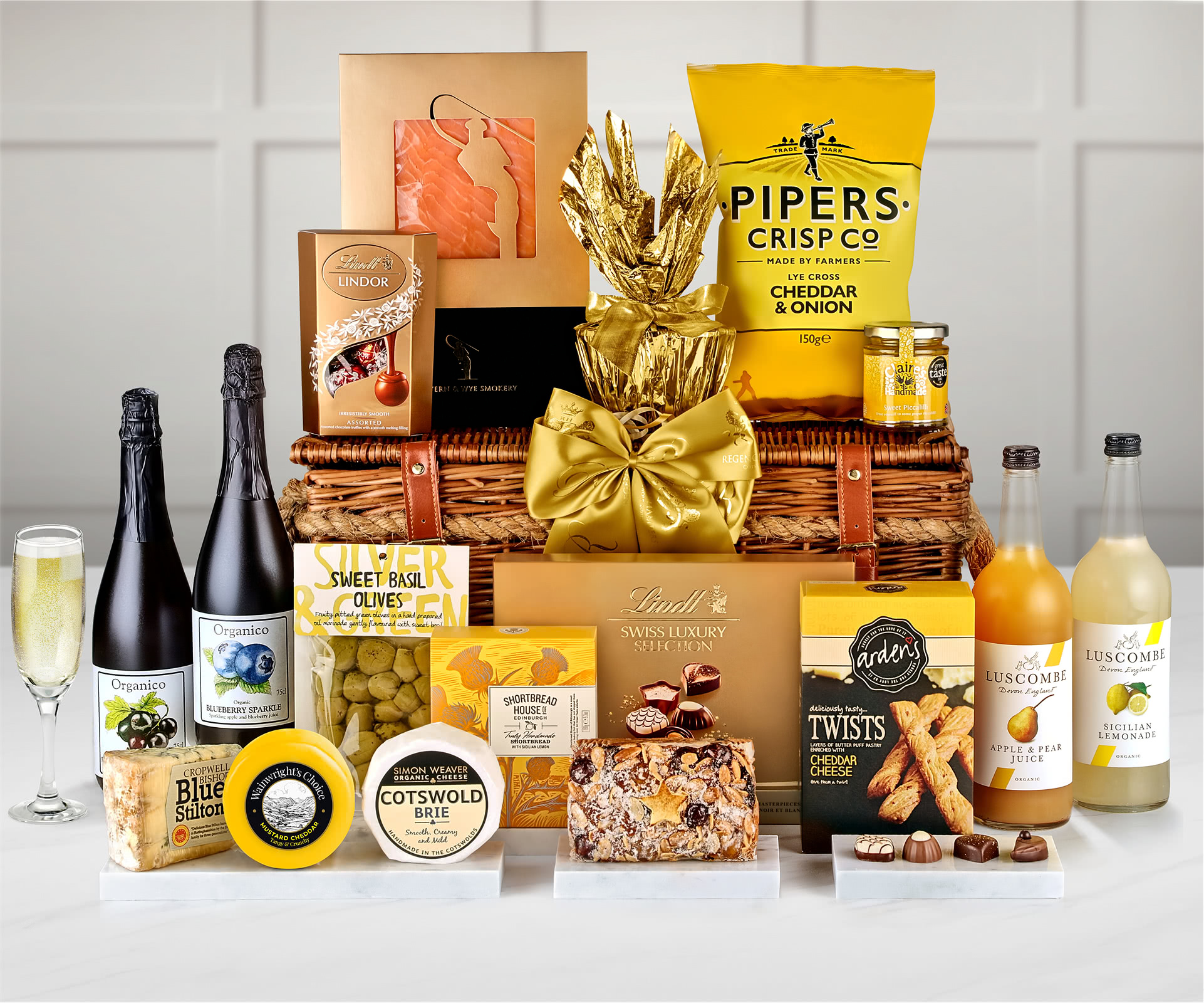 Sandringham Hamper - Alcohol-Free - Regency Hampers
